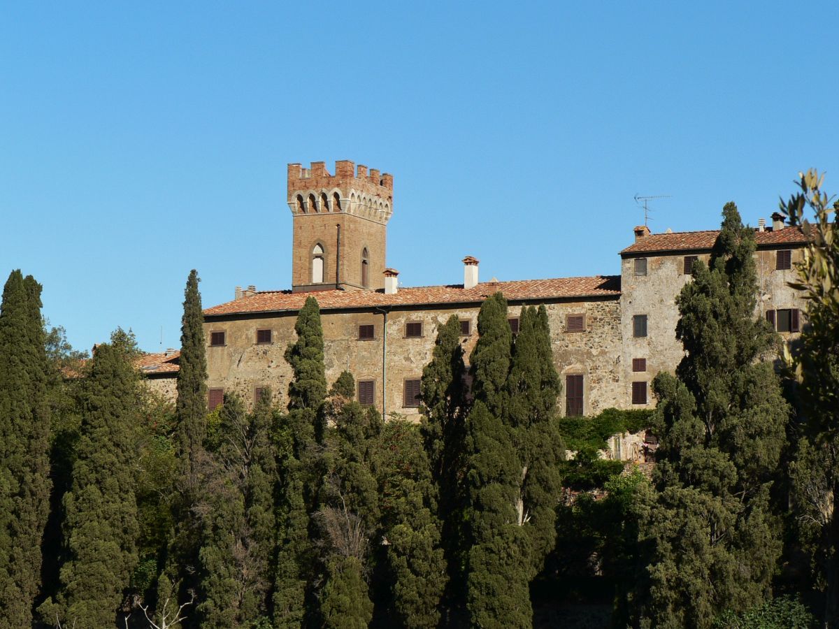 Querceto Castle and Monterufoli Forest | Val di Cecina outdoor